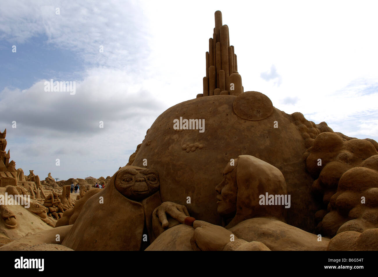 ET the movie sand sculpture Stock Photo - Alamy