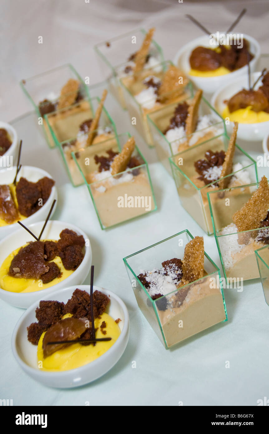 Sweets desserts hi-res stock photography and images - Alamy