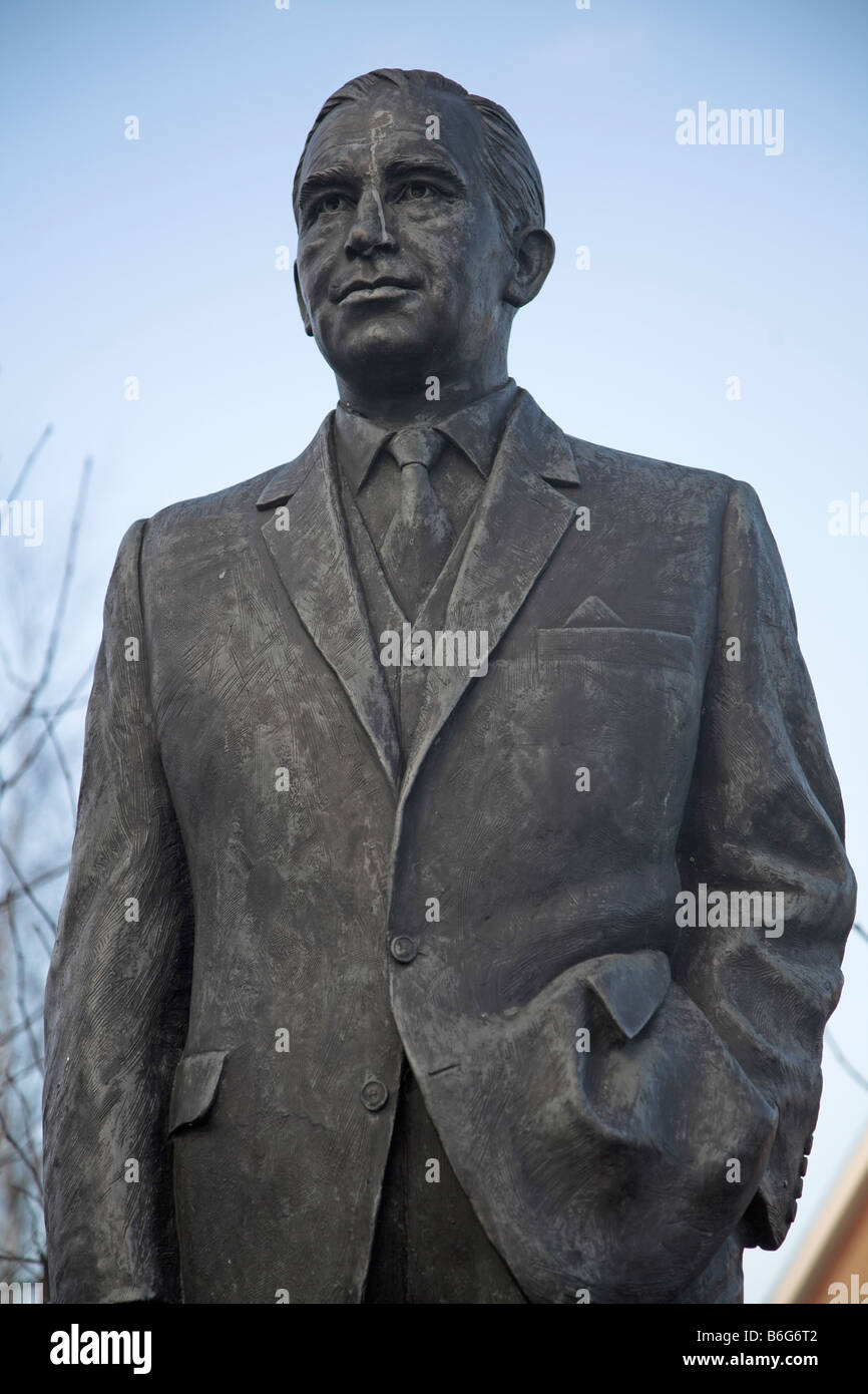 Sir alf ramsey manager hi-res stock photography and images - Alamy