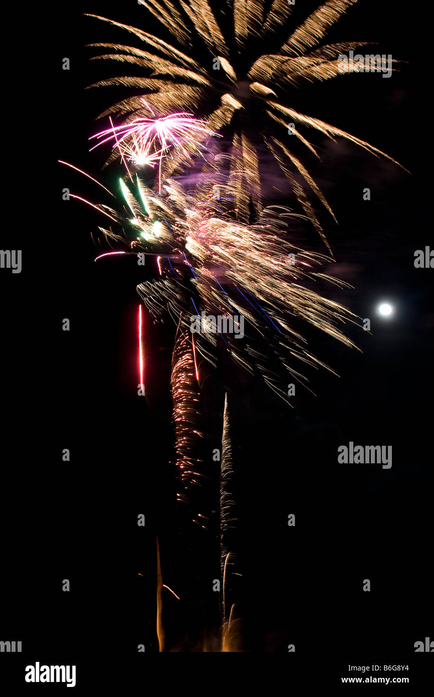Firework displaying hi-res stock photography and images - Alamy