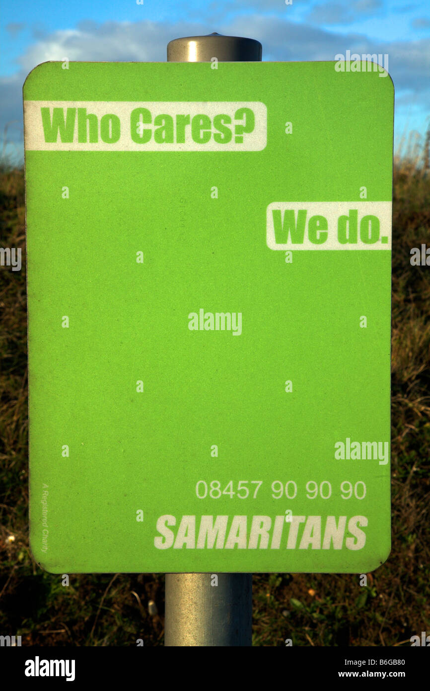 Green Samaritans sign near Orwell Bridge Ipswich Suffolk England Stock ...