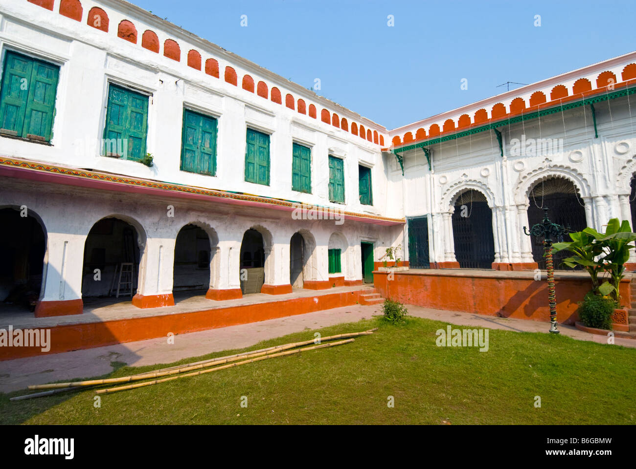 Inside 33R Raja Naba Kissen Street, Kolkata, India Stock Photo - Alamy