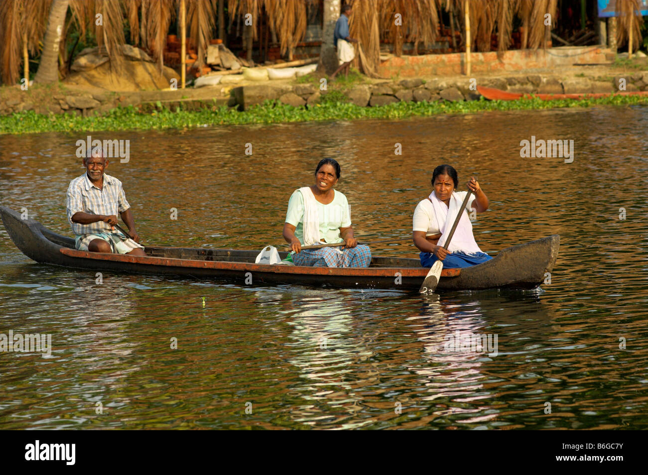 People paddling canoe hi-res stock photography and images - Alamy