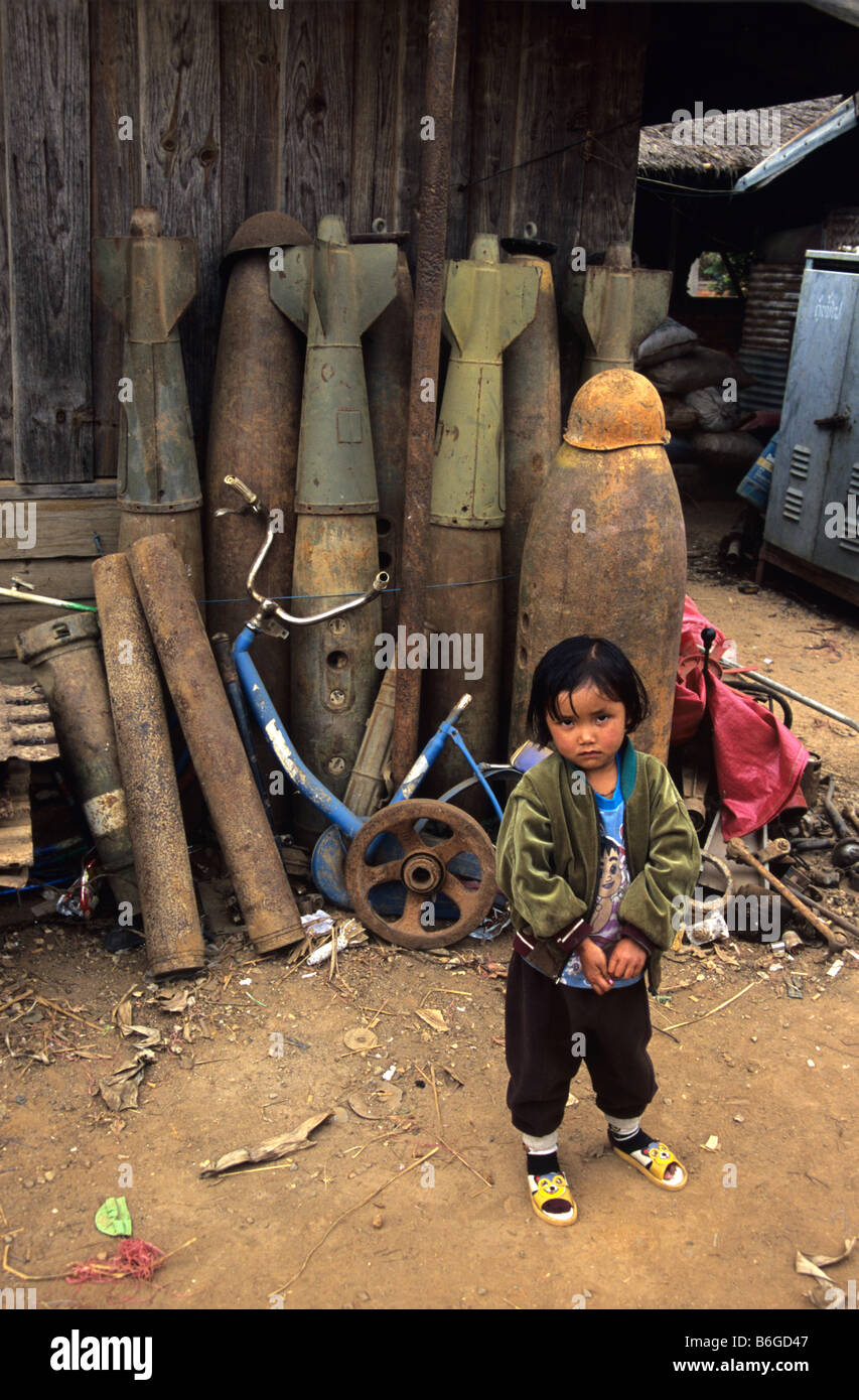 War scrap metal hi-res stock photography and images - Alamy