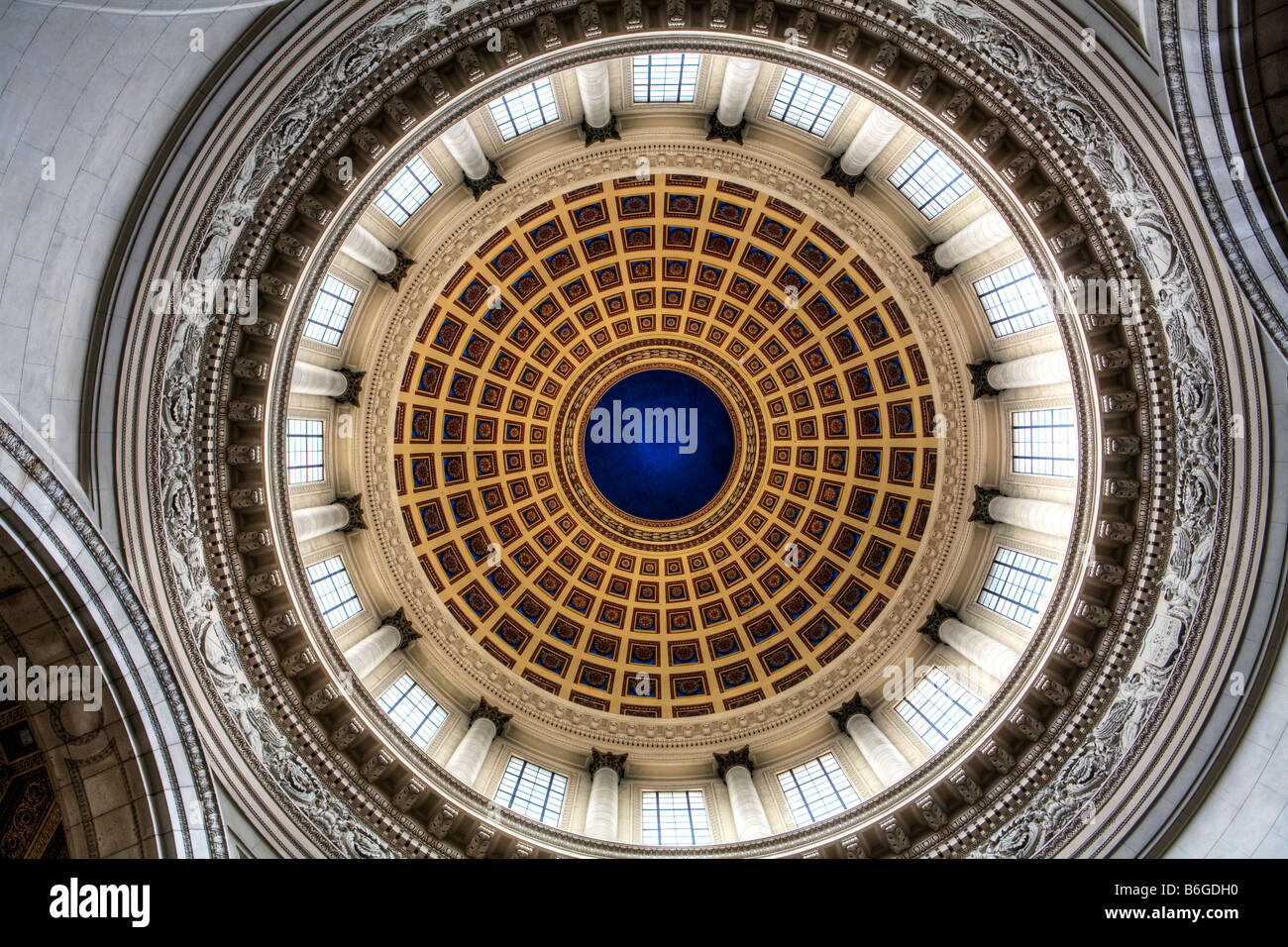 Dome copula architecture building hi-res stock photography and images ...