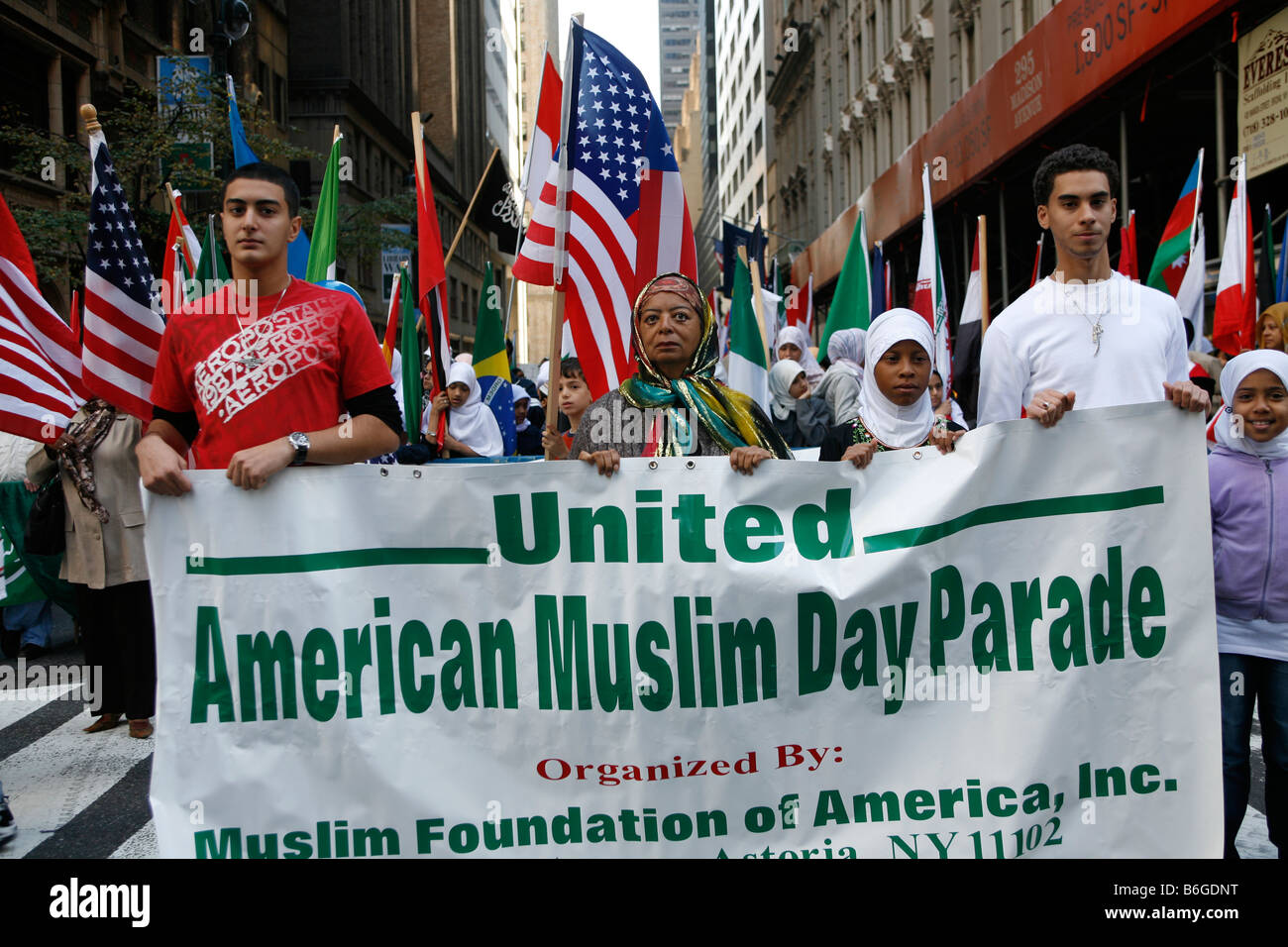 Muslim Parade America Flag Stock Photos & Muslim Parade America Flag ...