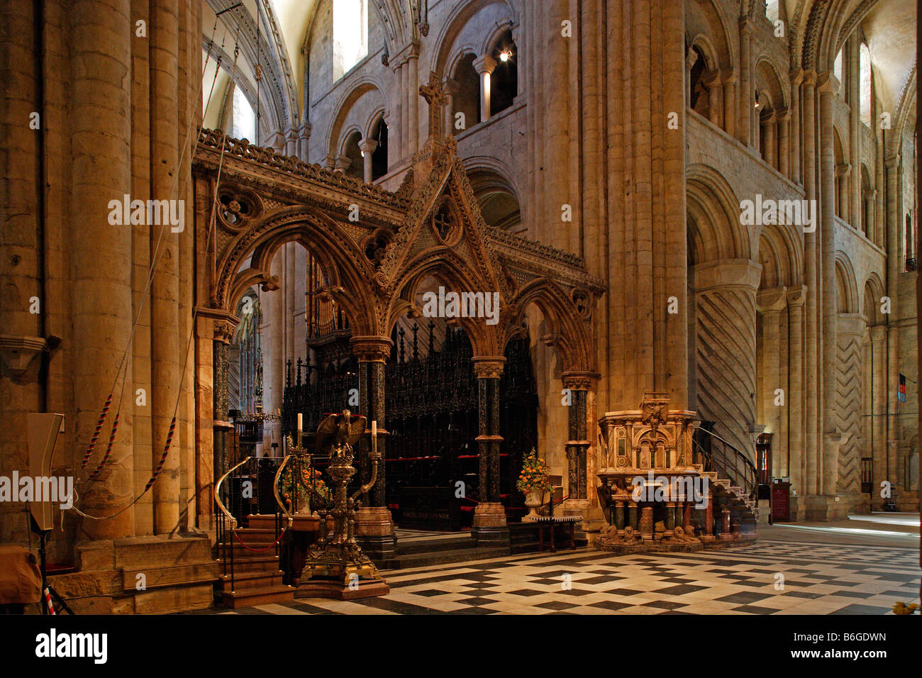 Durham cathedral nave hi-res stock photography and images - Alamy