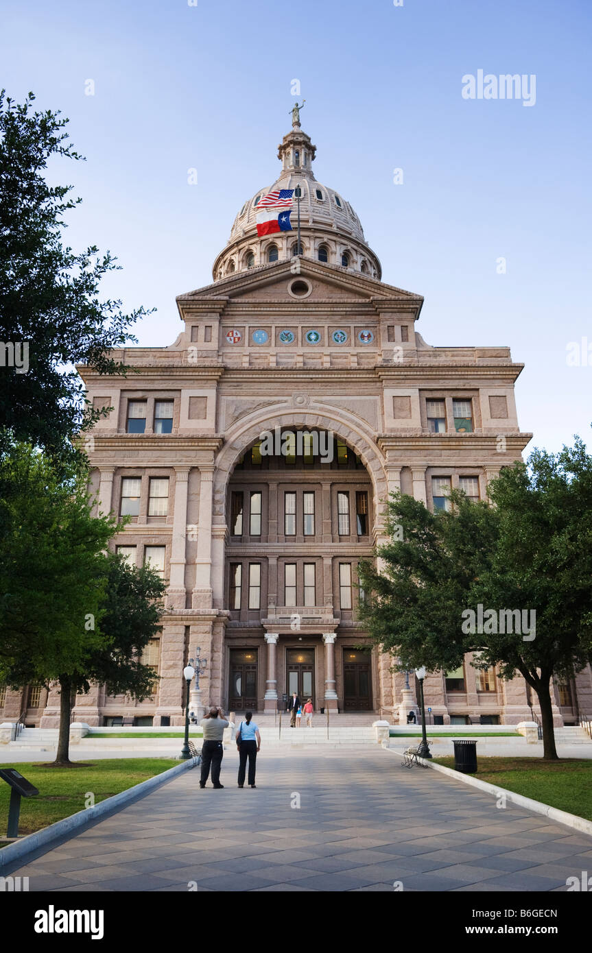 State capitol building in austin hi-res stock photography and images ...