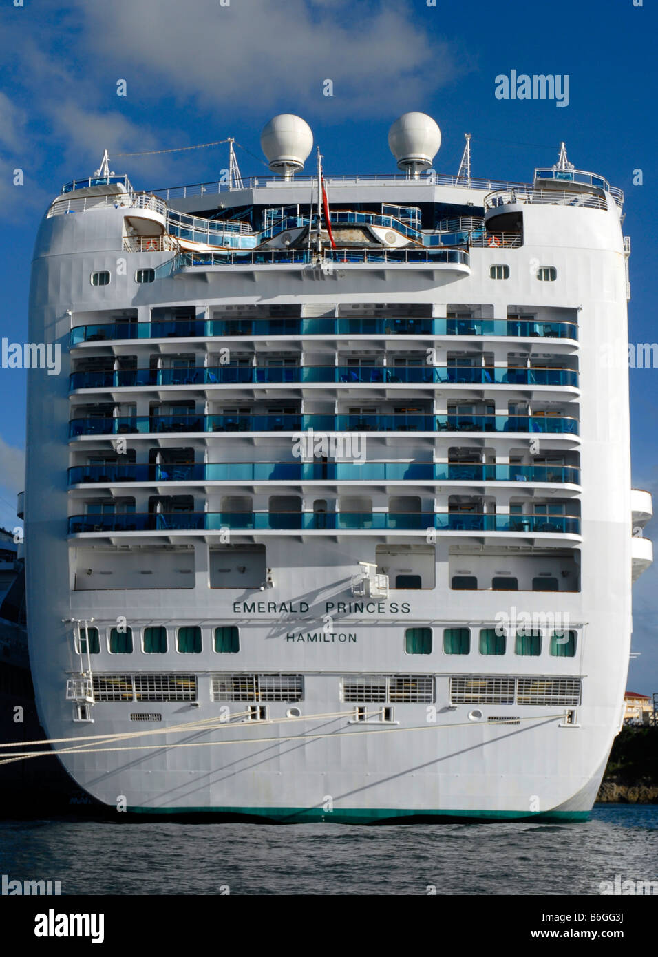 "Emerald Princess" cruise ship Stock Photo - Alamy