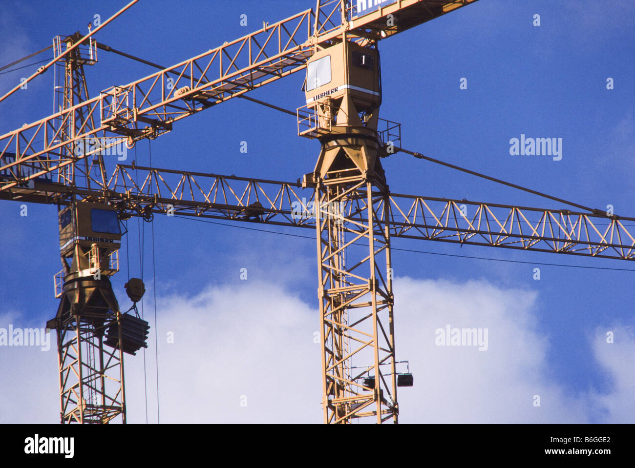Construction, high rise crane at building site, Miami Stock Photo - Alamy