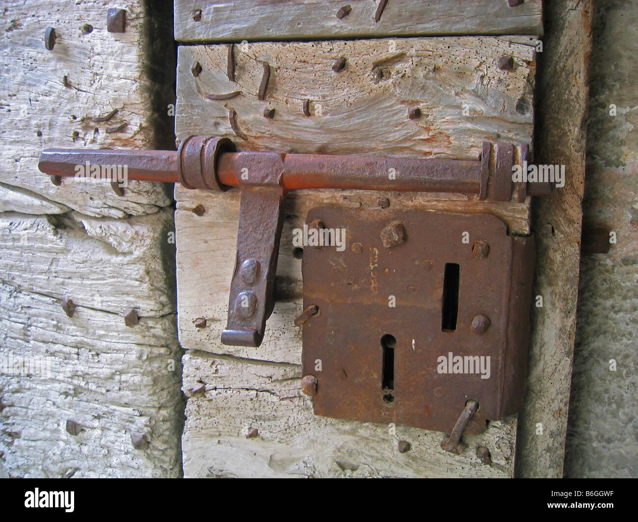 Old rusty lock on wooden door, key hole, Horizontal 40116 lock Stock ...