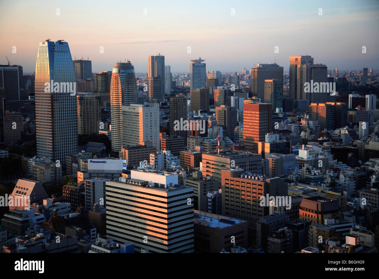 Japan Tokyo skyline general aerial view Stock Photo - Alamy Japan Tokyo skyline general aerial view Stock Photo - Alamy