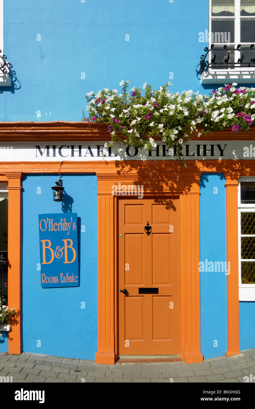 Blue entrance door wall hi-res stock photography and images - Alamy