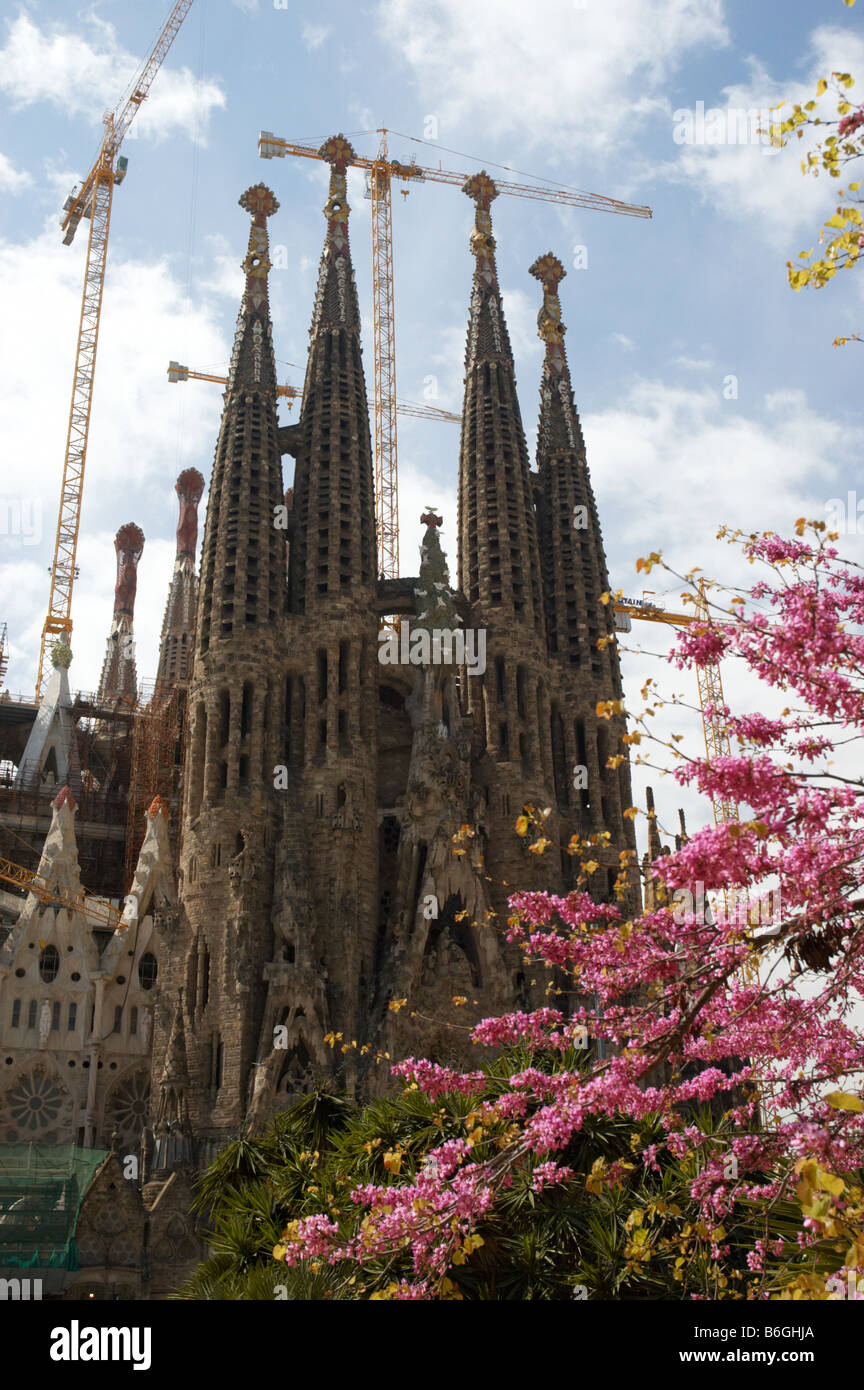 The facade of Antoni Gaudi's unfinished masterpiece La Sagrada Familia ...