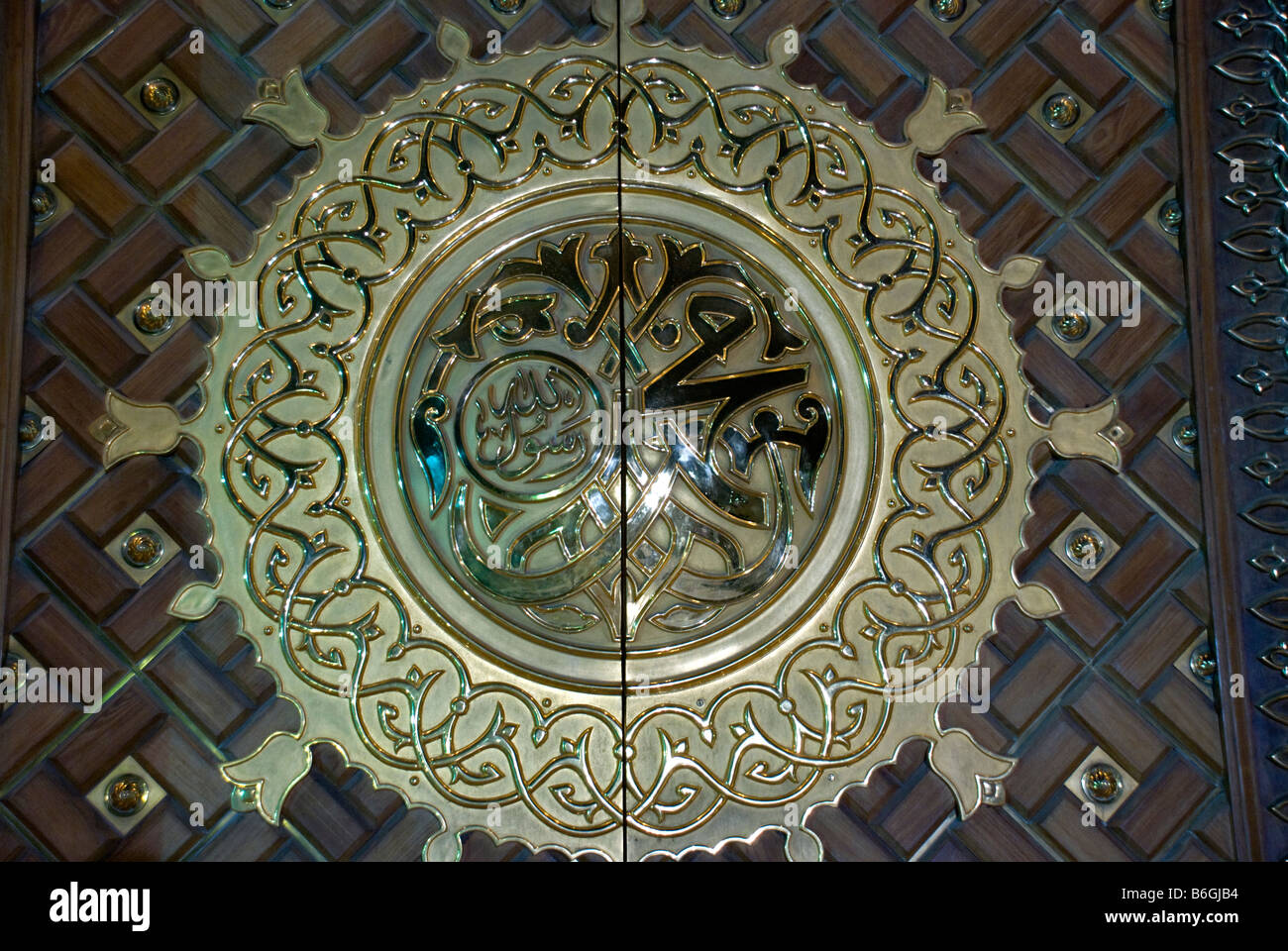 Details of a door at King Abdul Azeez gate of Masjid al Nabawi in ...