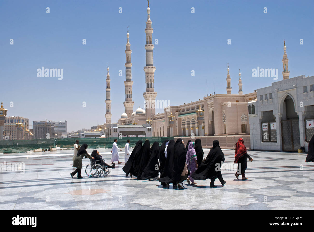 Women on their way for Dhur prayer The Mosque of the Prophet Masjid al ...