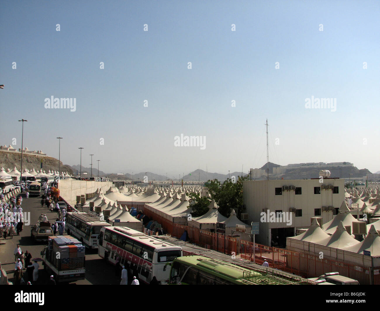Pilgrims on their way from the european part of Mina to the Jamarat ...