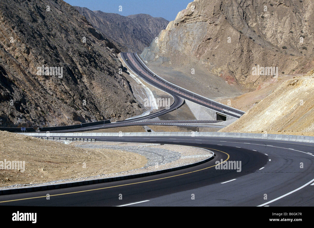 Long bendy road Oman United Arab Emirates Stock Photo - Alamy