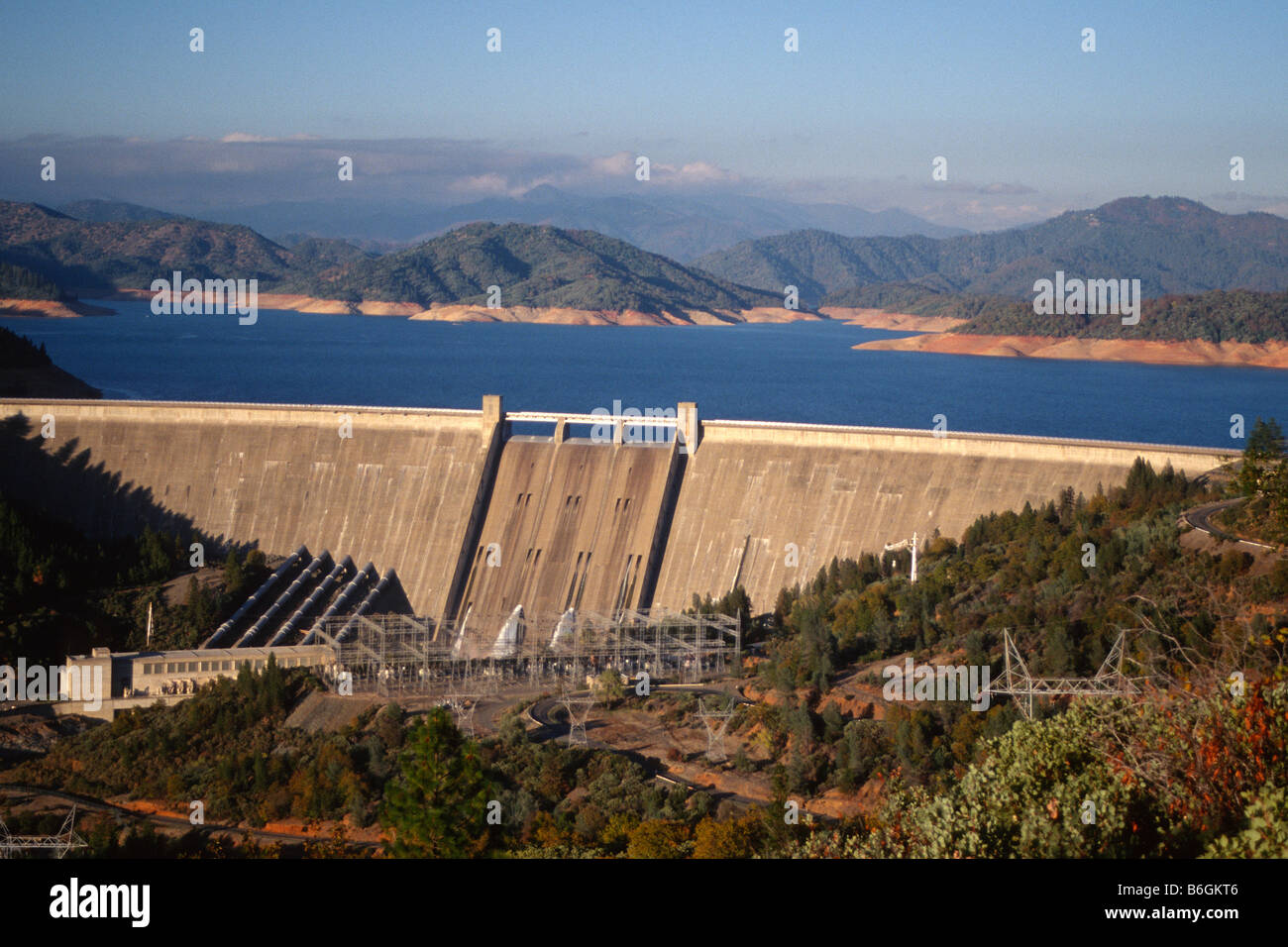 Shasta Dam and Shasta Lake, California Stock Photo - Alamy