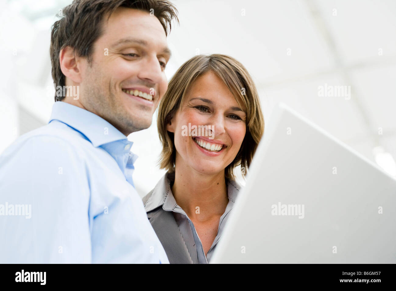 Computer close up agreement hi-res stock photography and images - Alamy