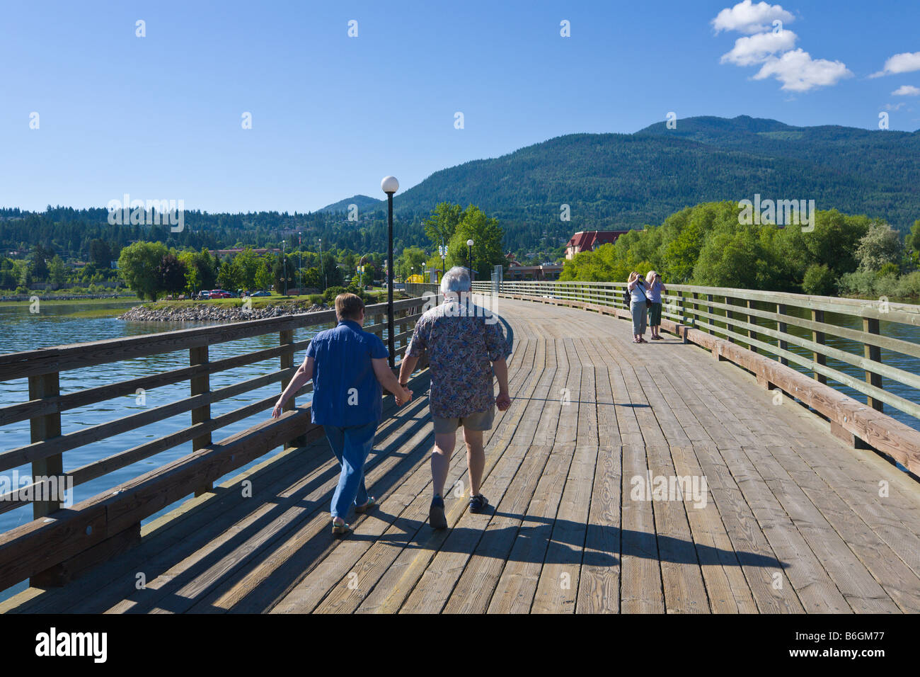 Salmon arm british columbia hi-res stock photography and images - Alamy