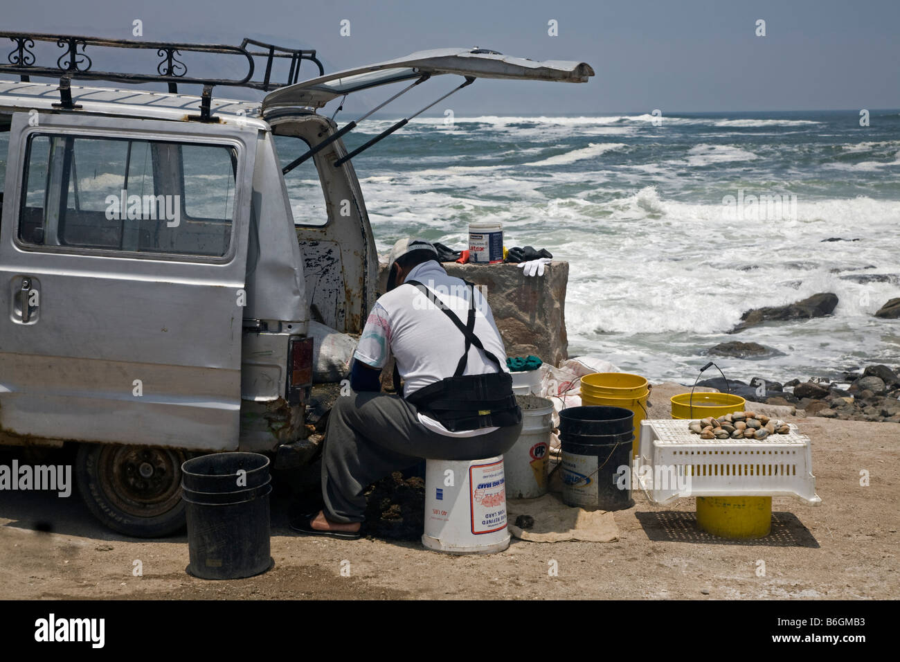 Shell Fisherman, Arica, Chile Stock Photo - Alamy