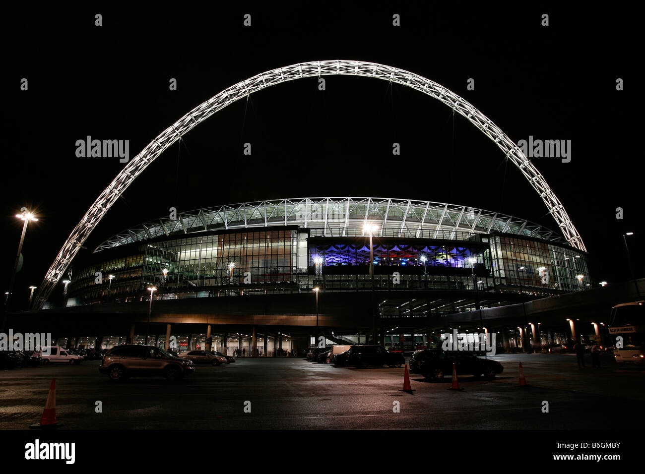 Football stadium night hi-res stock photography and images - Alamy