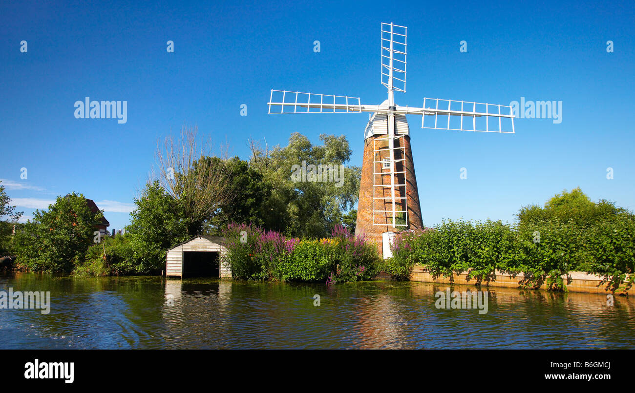 Hunsett Drainage Mill on the River Ant, Norfolk Broads Stock Photo - Alamy