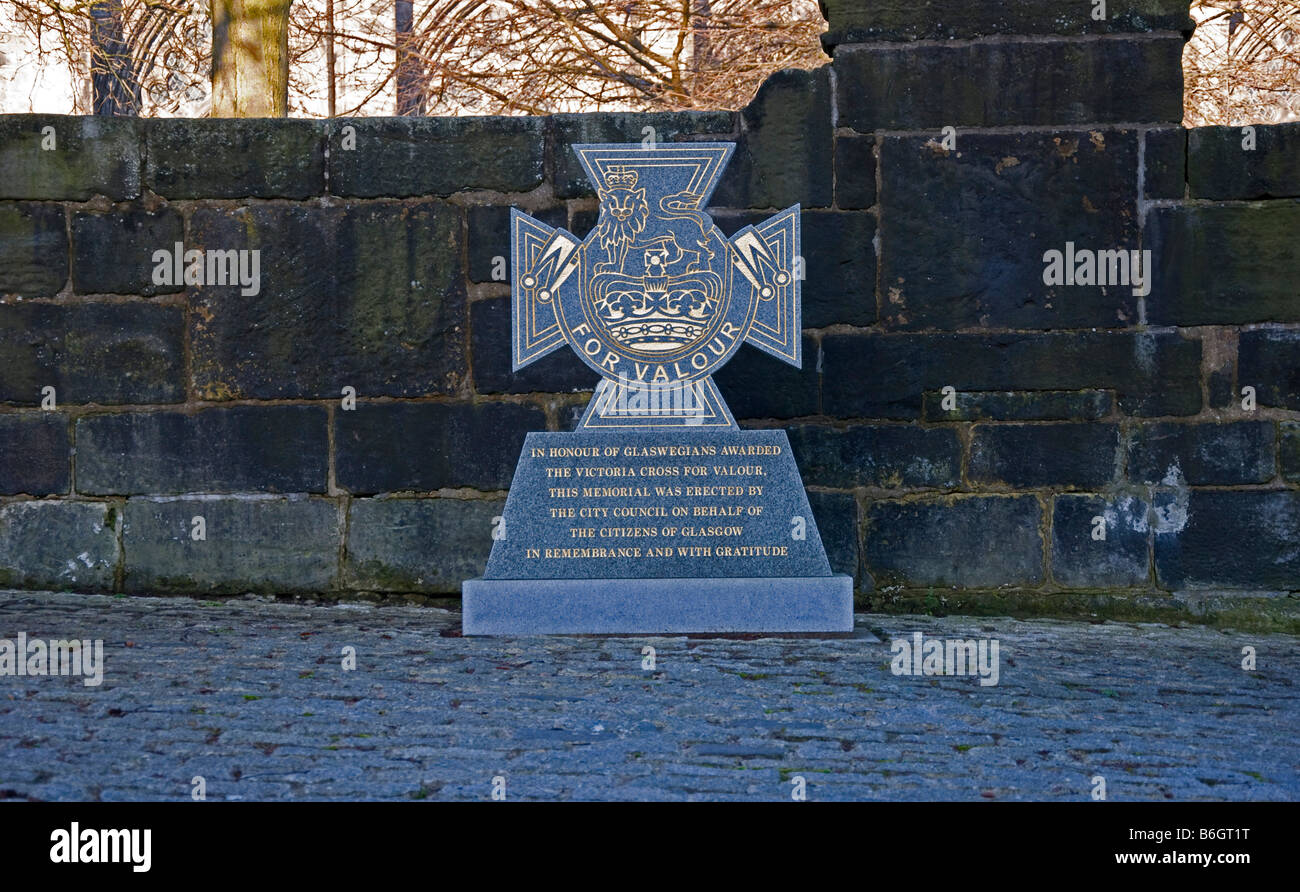 Victoria Cross Memorial Cathedral Square Glasgow Stock Photo - Alamy