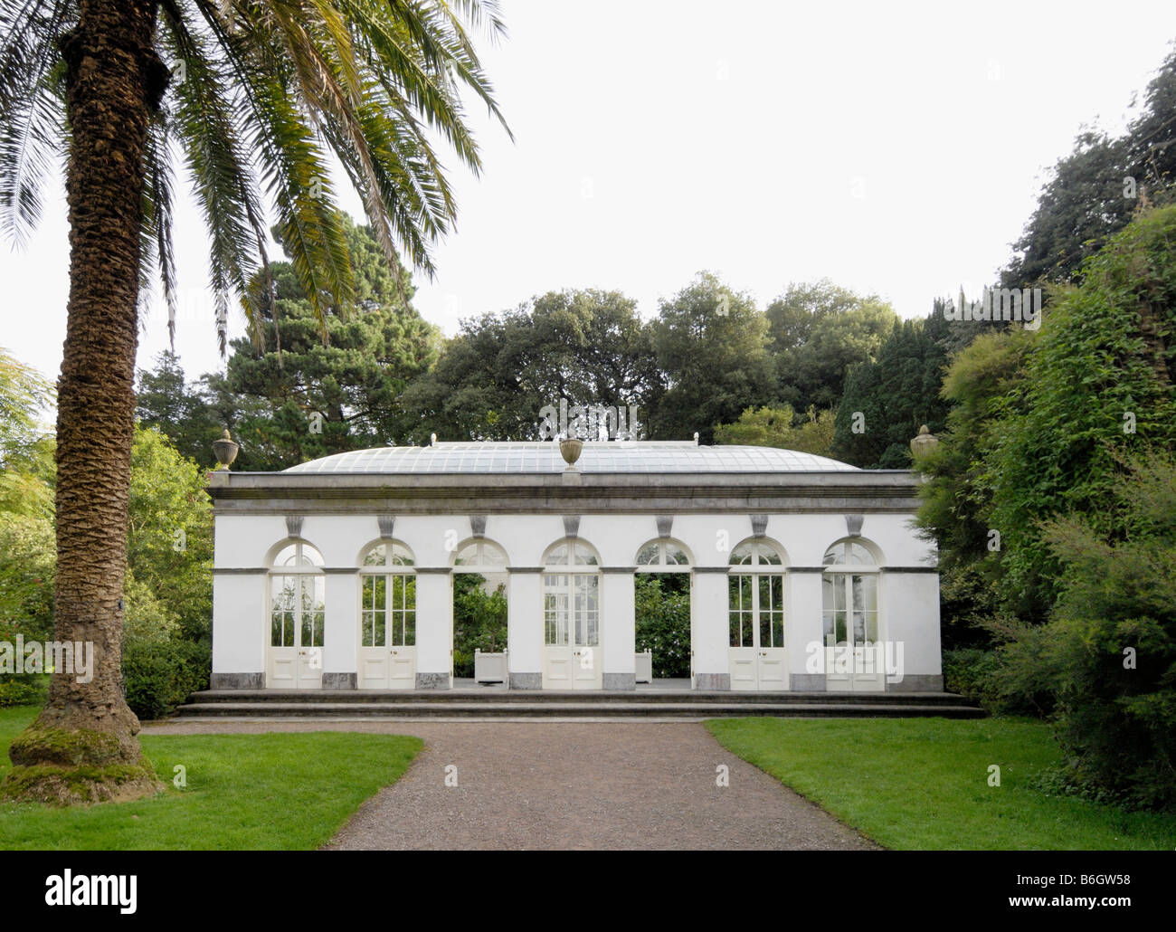 Fota arboretum and gardens hi-res stock photography and images - Alamy