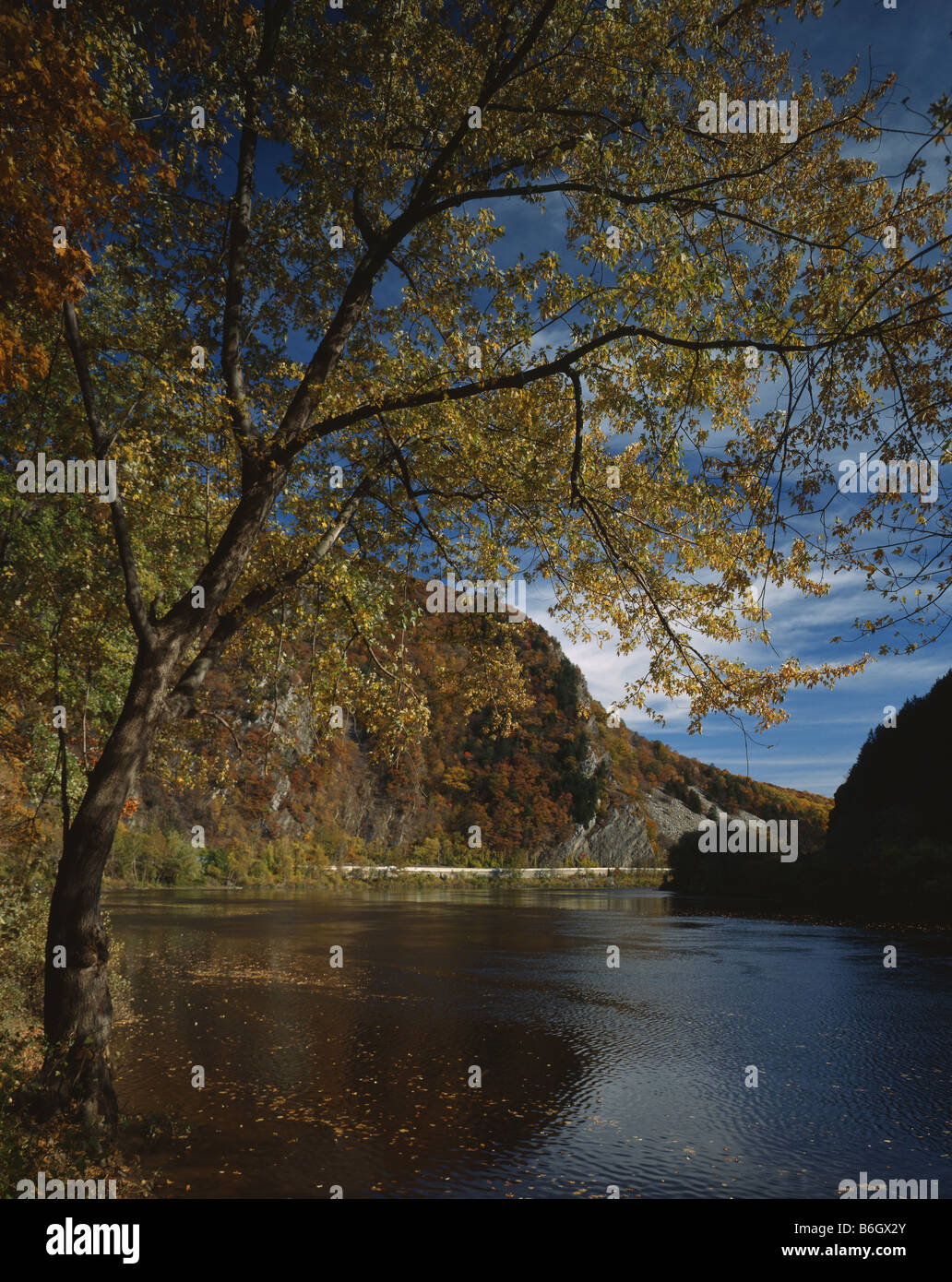 Delaware River Gap in Autumn Stock Photo - Alamy