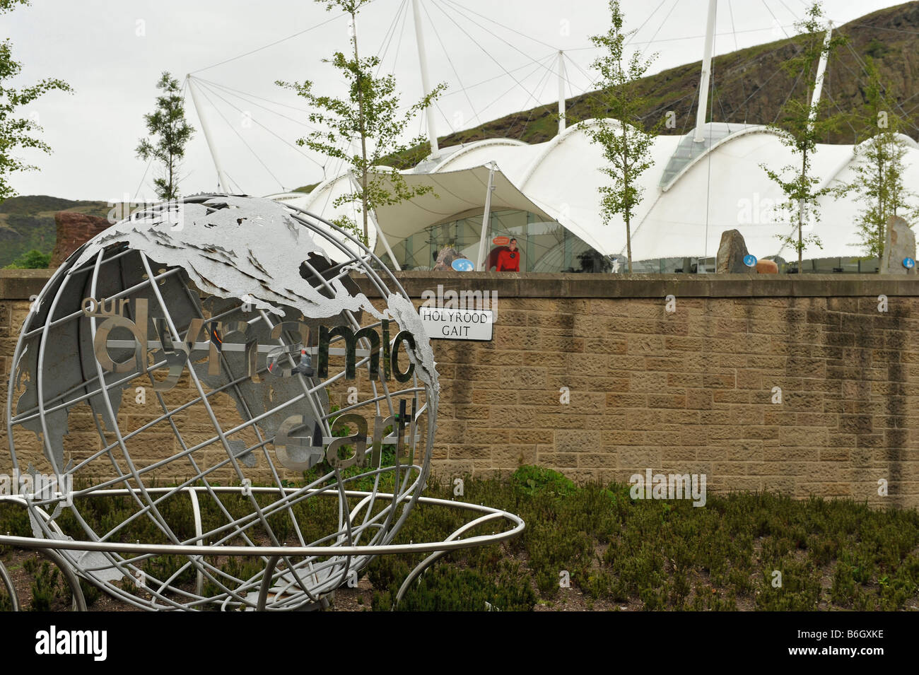 Dynamic Earth Edinburgh Stock Photo - Alamy