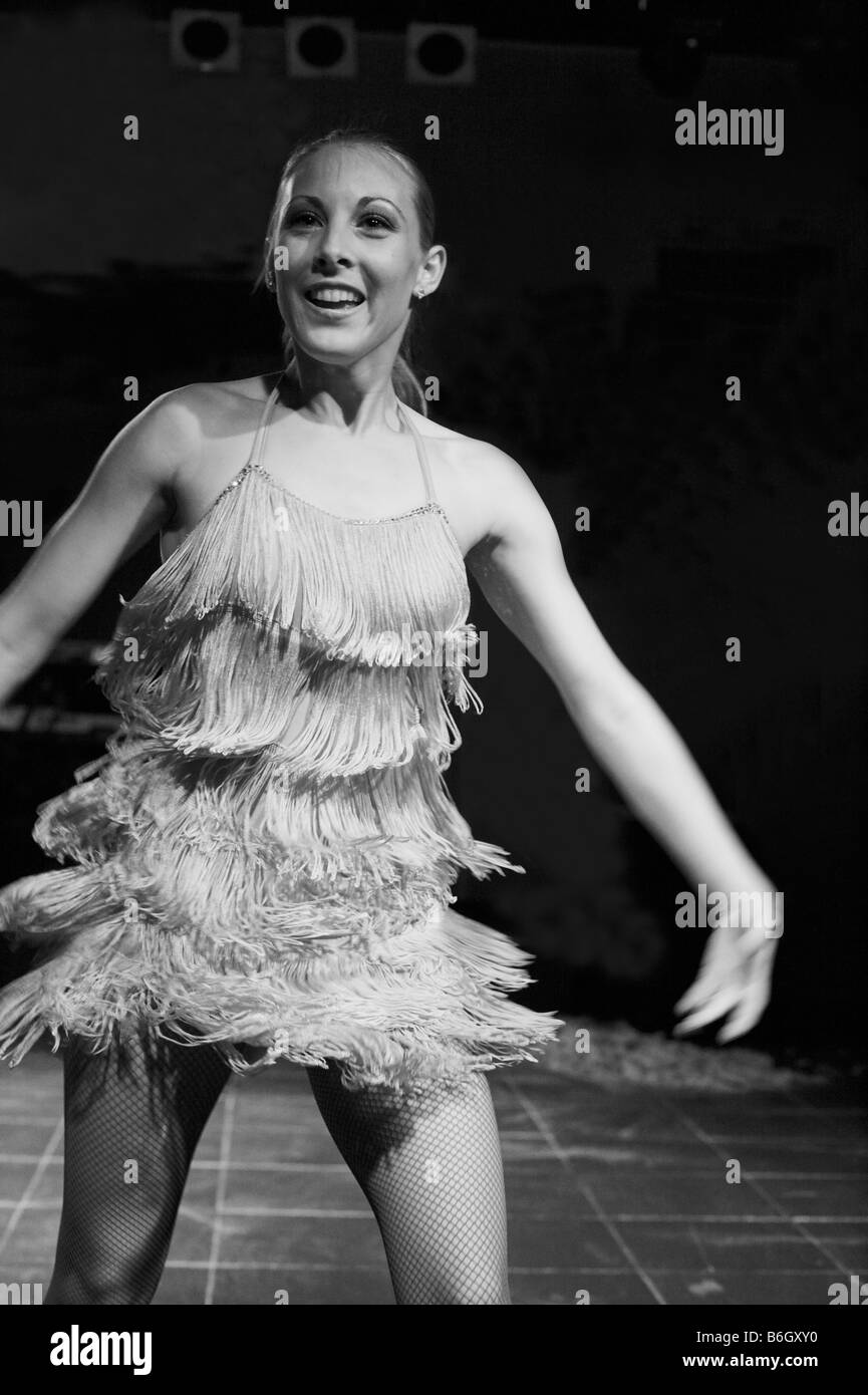 female dancer shaking Stock Photo - Alamy