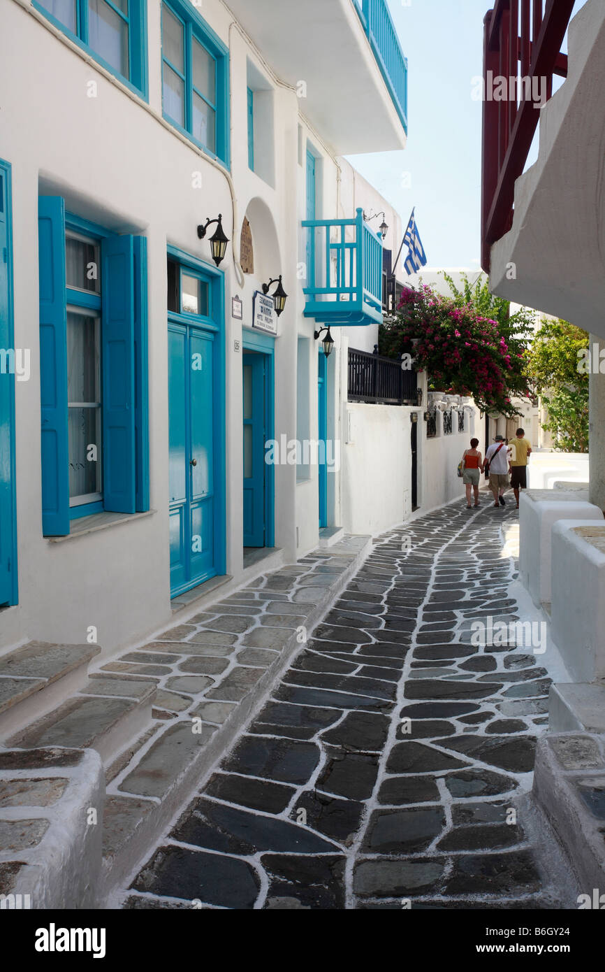 Street scene mykonos cyclades greece hi-res stock photography and ...