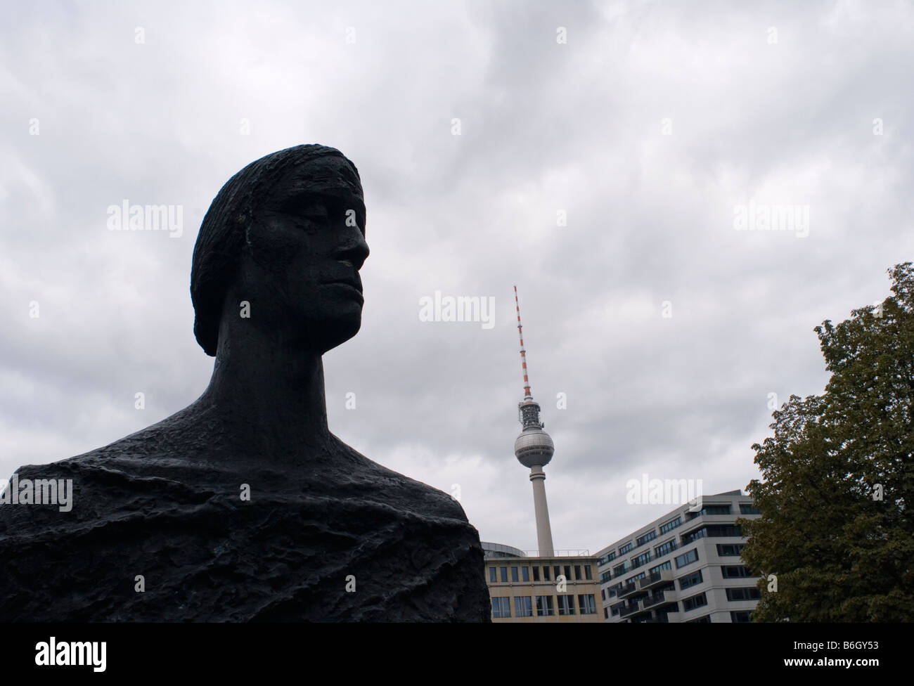 Fritz cremer hi-res stock photography and images - Alamy