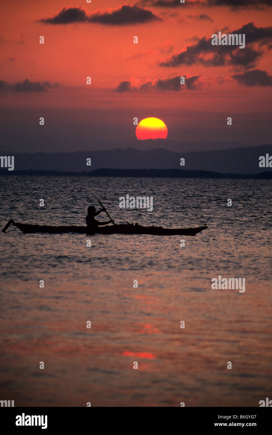 Belize kayak hi-res stock photography and images - Alamy
