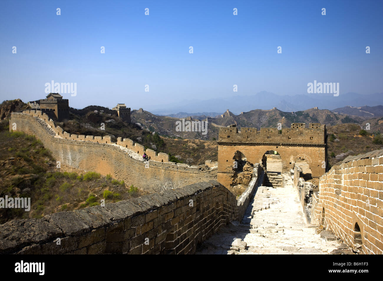 Ruined relics hi-res stock photography and images - Alamy