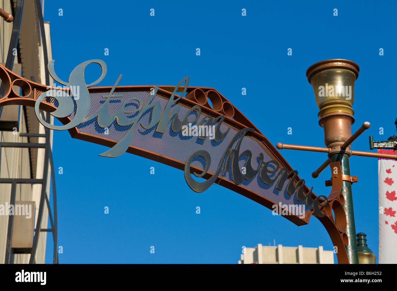 Stephen avenue downtown calgary hi-res stock photography and images - Alamy