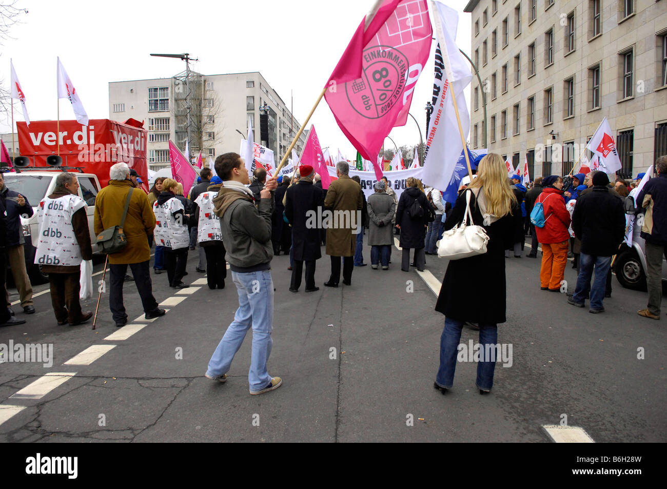 Berlin polizei demonstration hi-res stock photography and images - Alamy