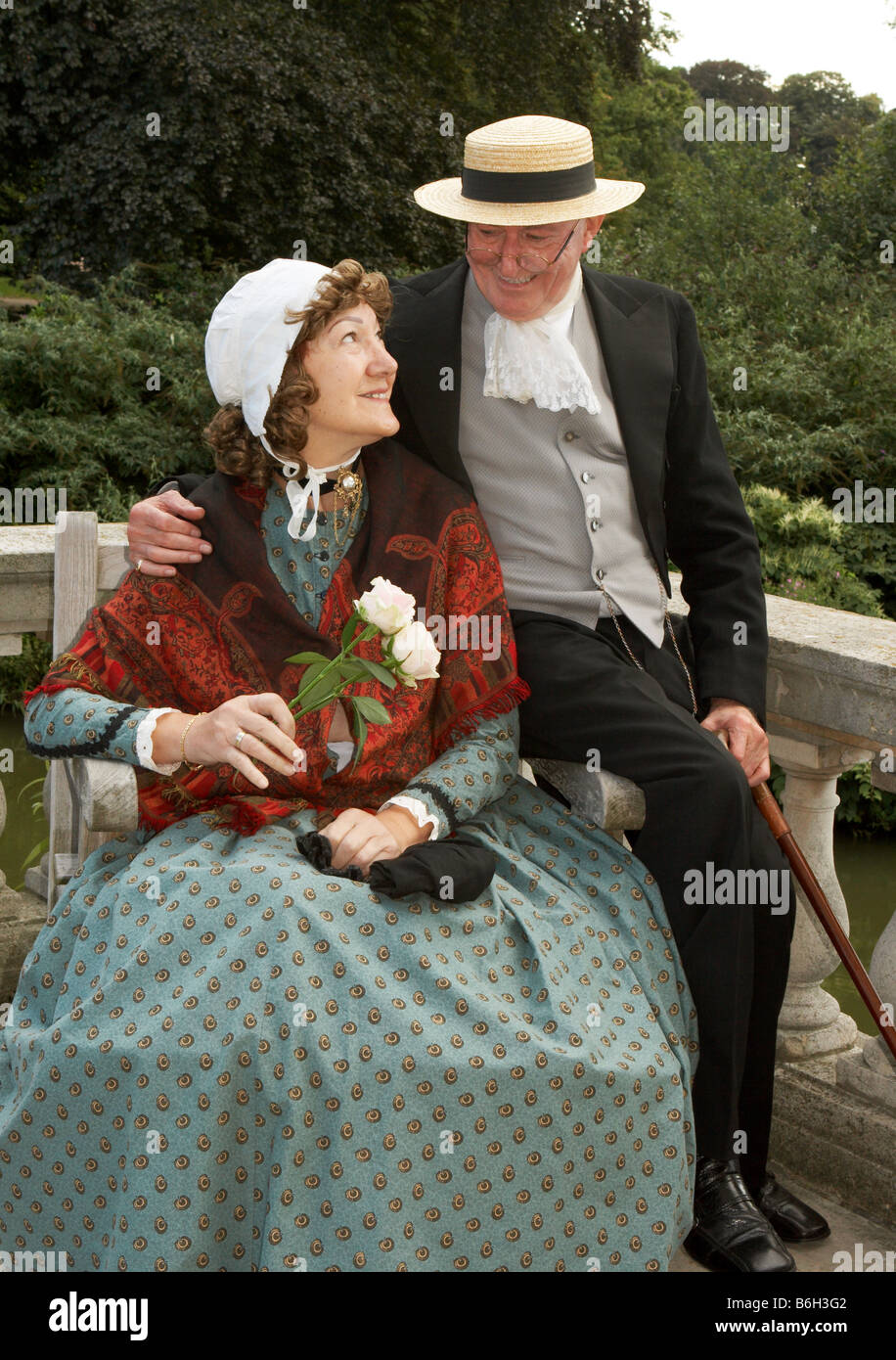 Victorian husband and wife hi-res stock photography and images - Alamy