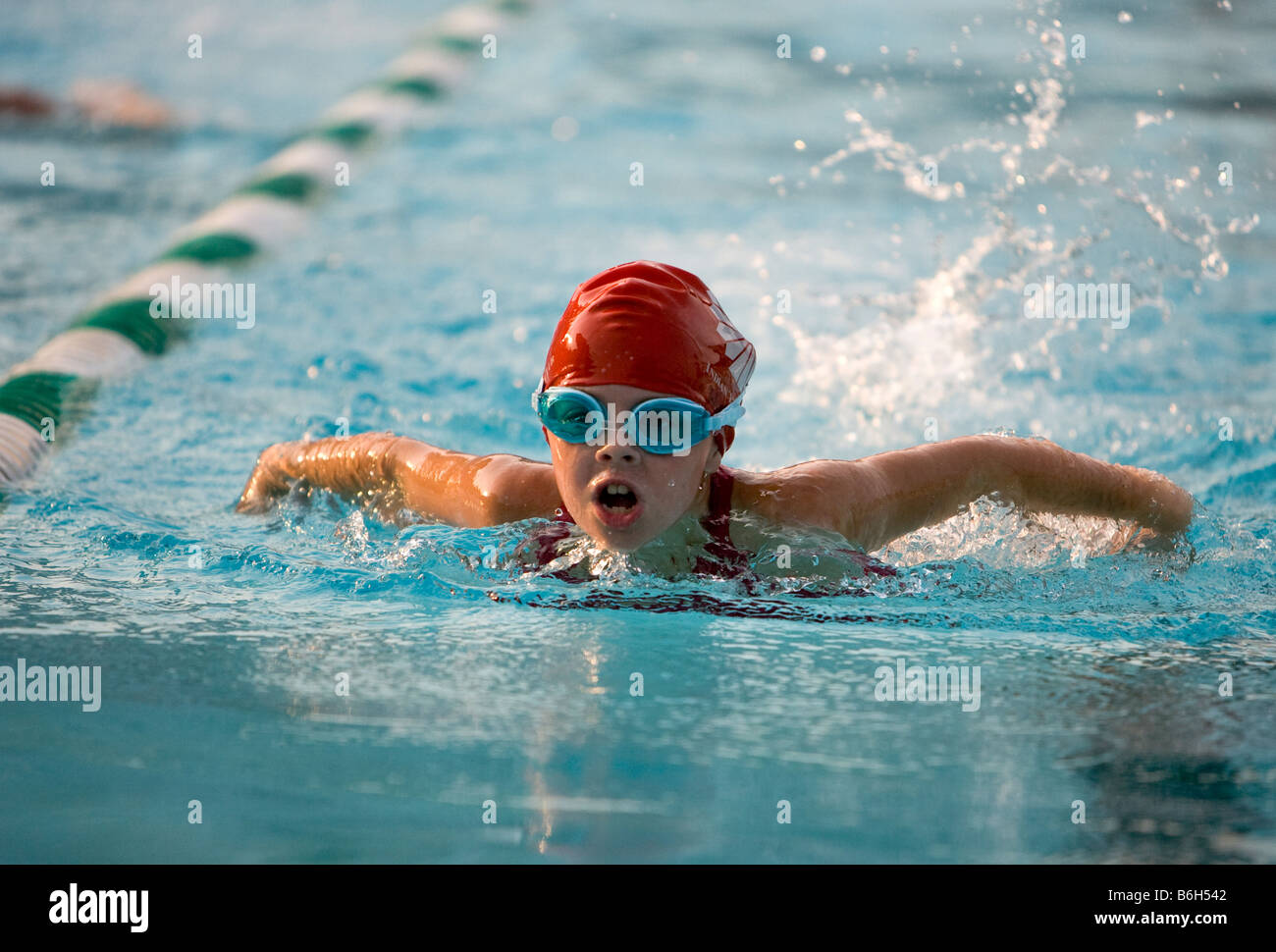 Butterfly stroke hi-res stock photography and images - Alamy