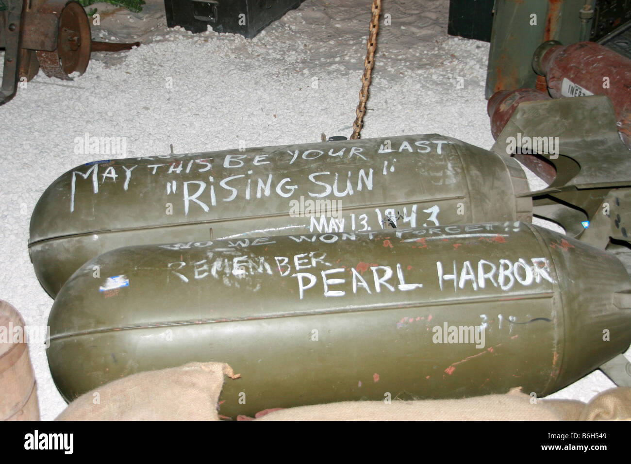 Soldiers signed bombs waiting to be dropped on Japan Stock Photo - Alamy