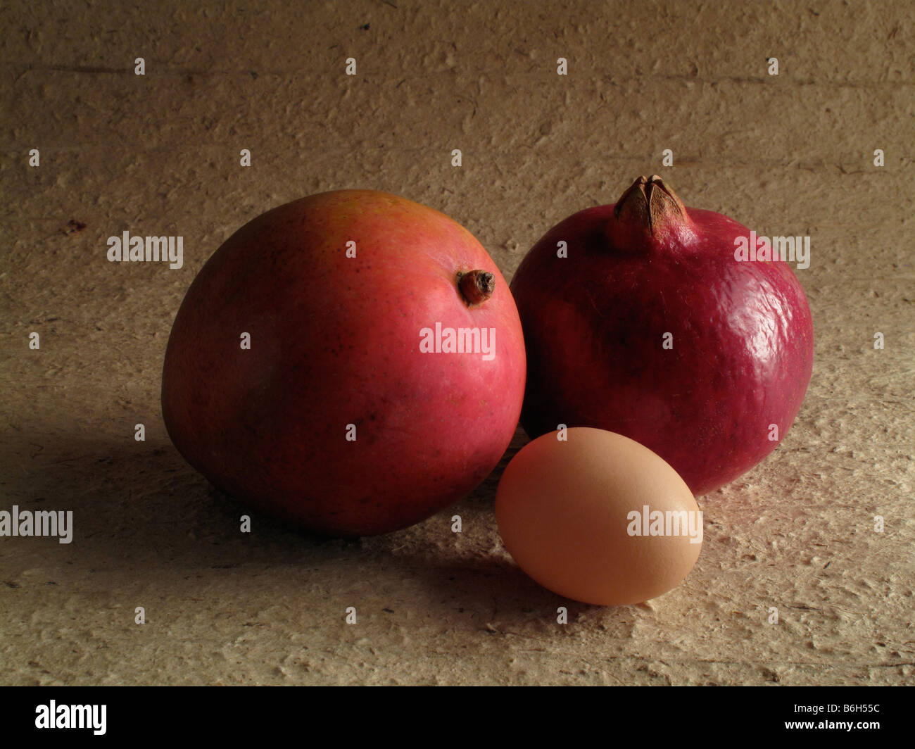 Oval shape mango hi-res stock photography and images - Alamy