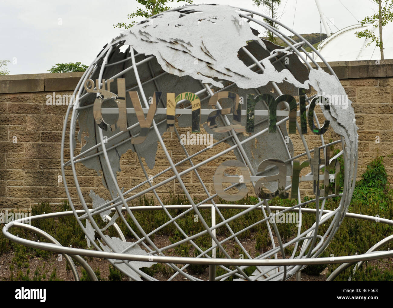 Dynamic earth hi-res stock photography and images - Alamy