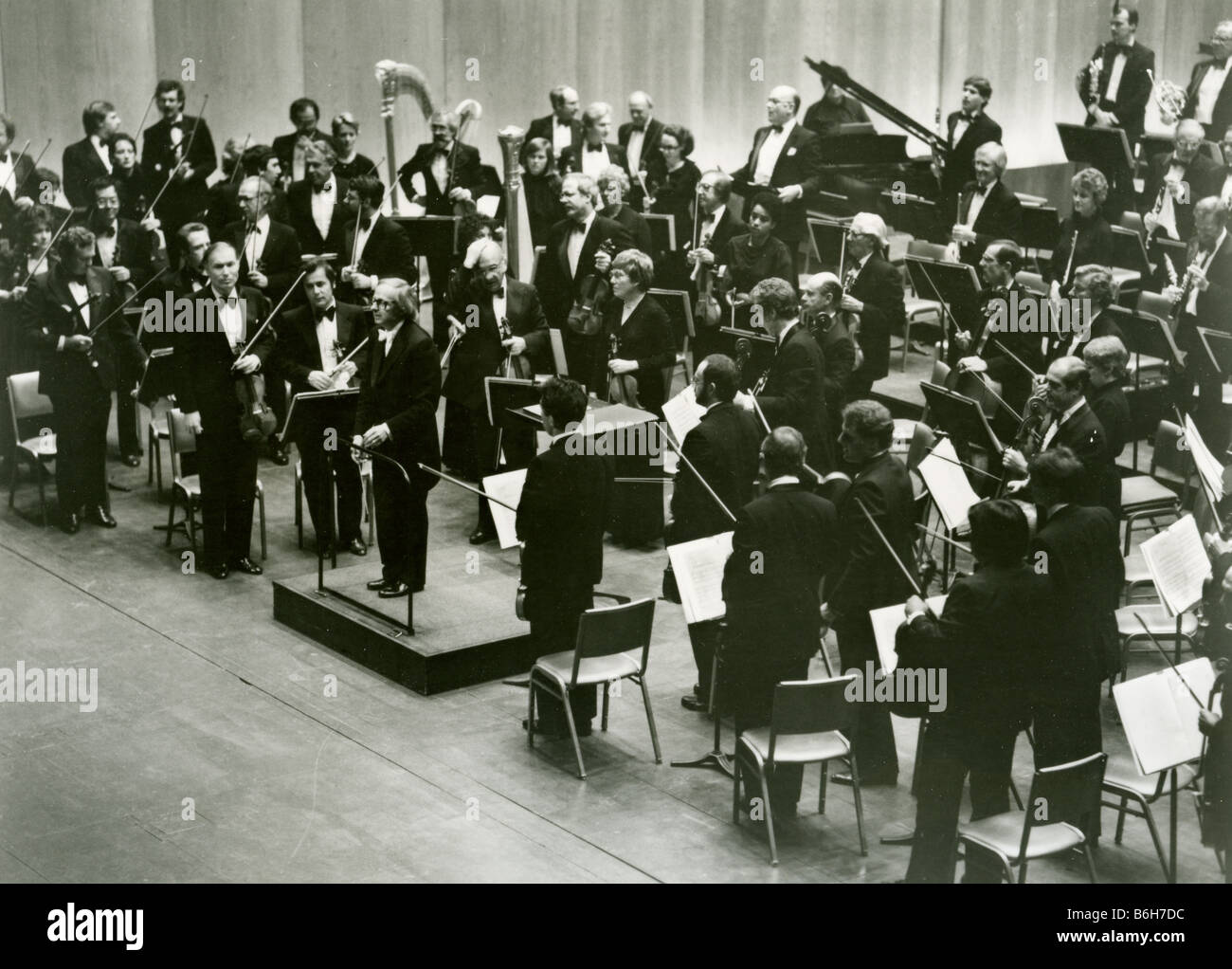 Conductor andre previn hi-res stock photography and images - Alamy
