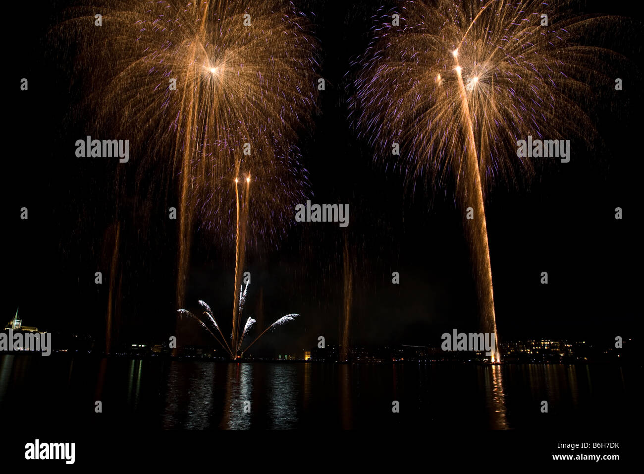 Leman fireworks hi-res stock photography and images - Alamy