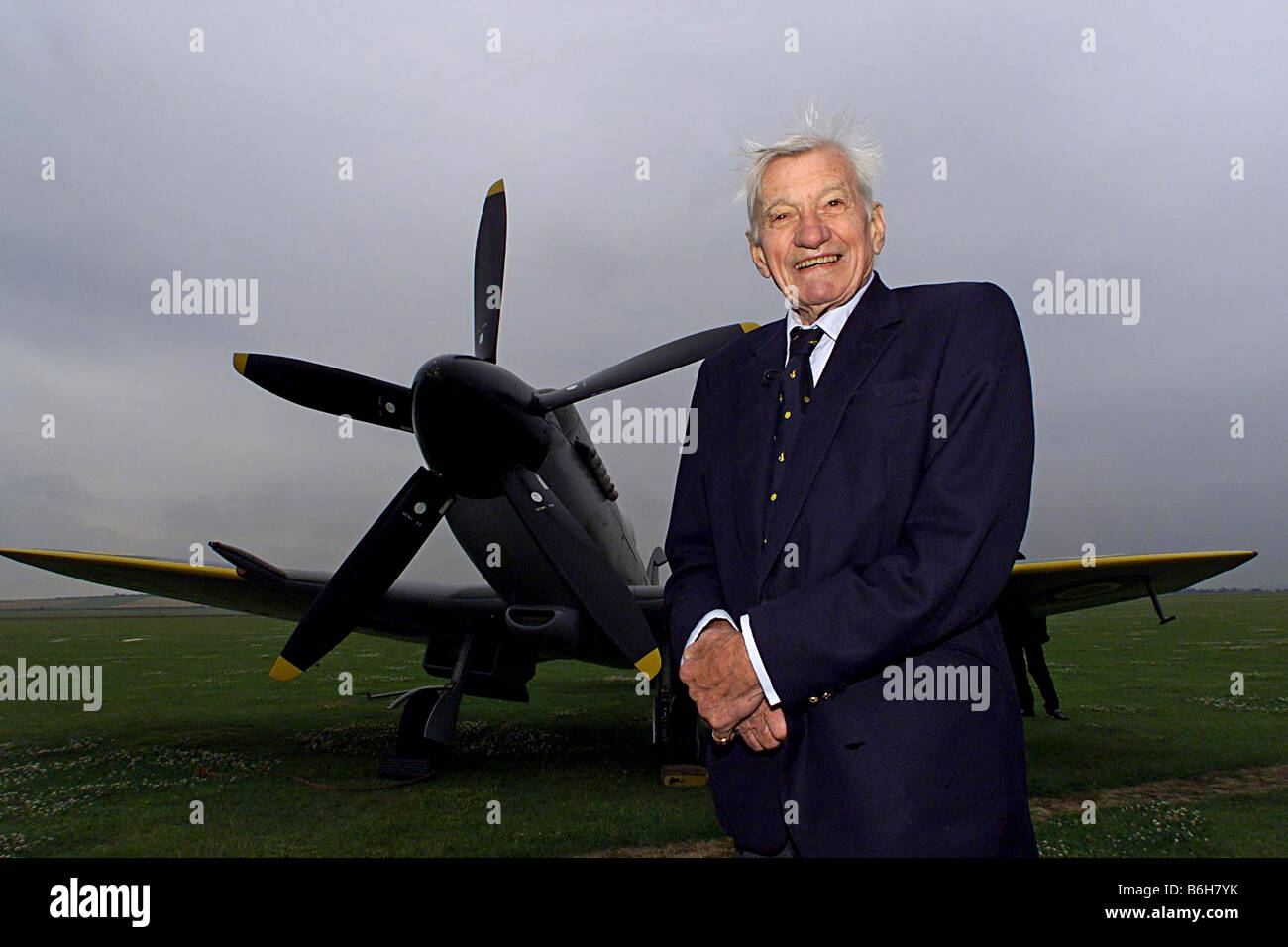 TOP SCORING WORLD WAR TWO RAF FIGHTER PILOT JOHNNIE JOHNSON WITH HIS ...