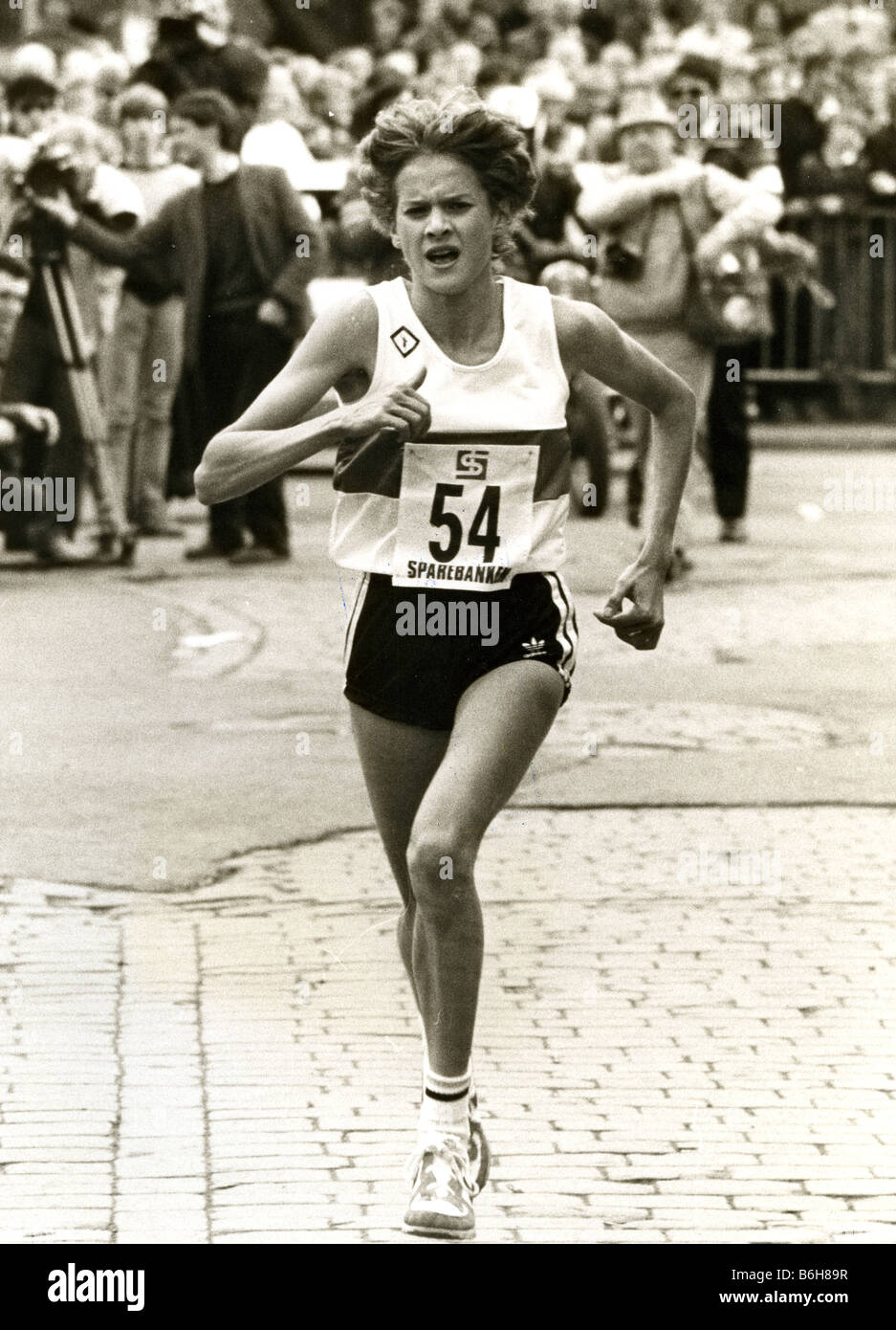 Zola budd runner hi-res stock photography and images - Alamy