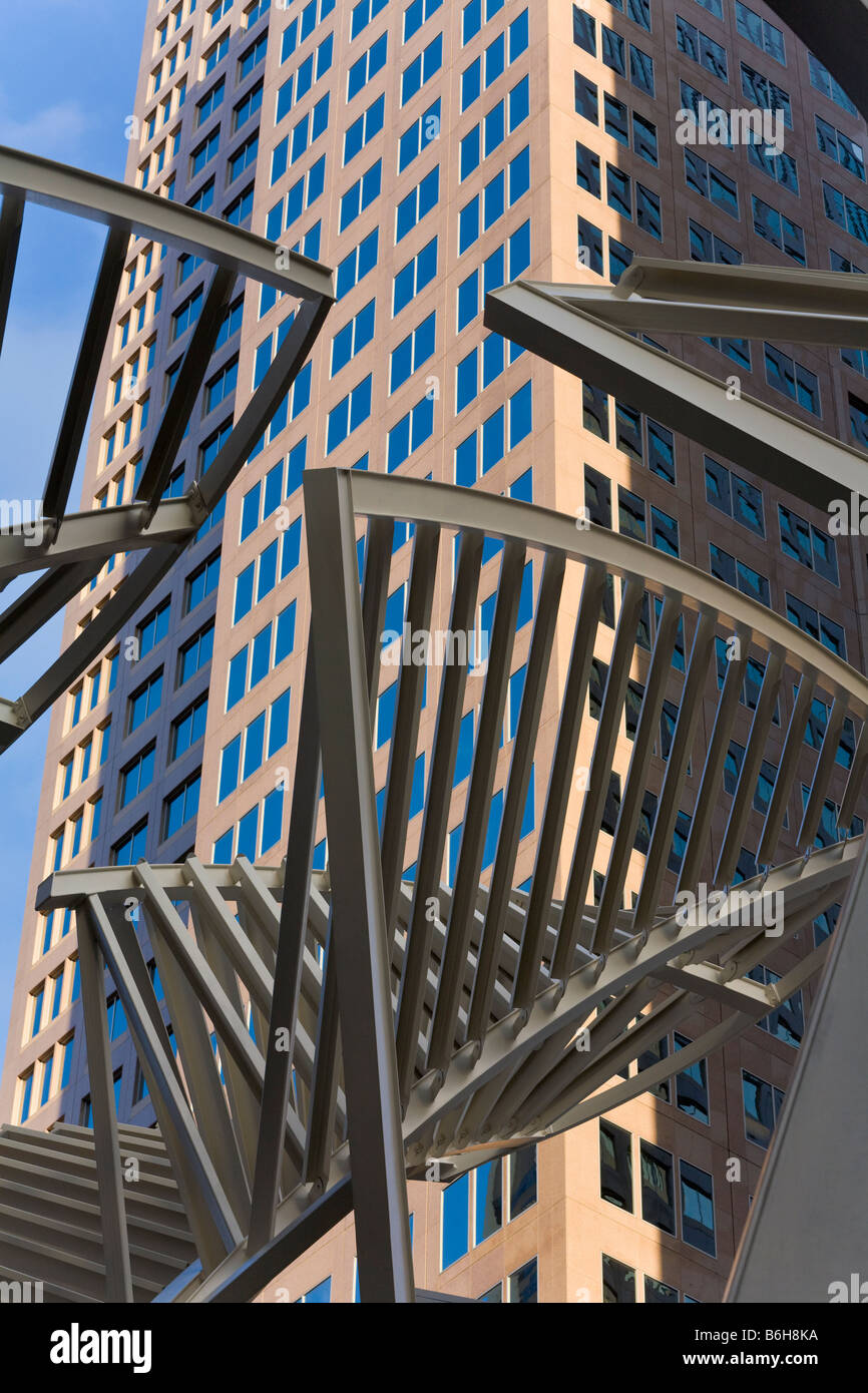 Modern building architecture hi-res stock photography and images - Alamy