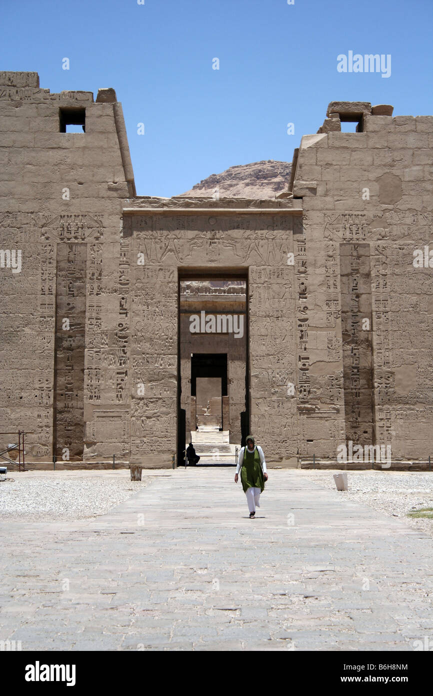 Hapu temple luxor egypt hi-res stock photography and images - Alamy